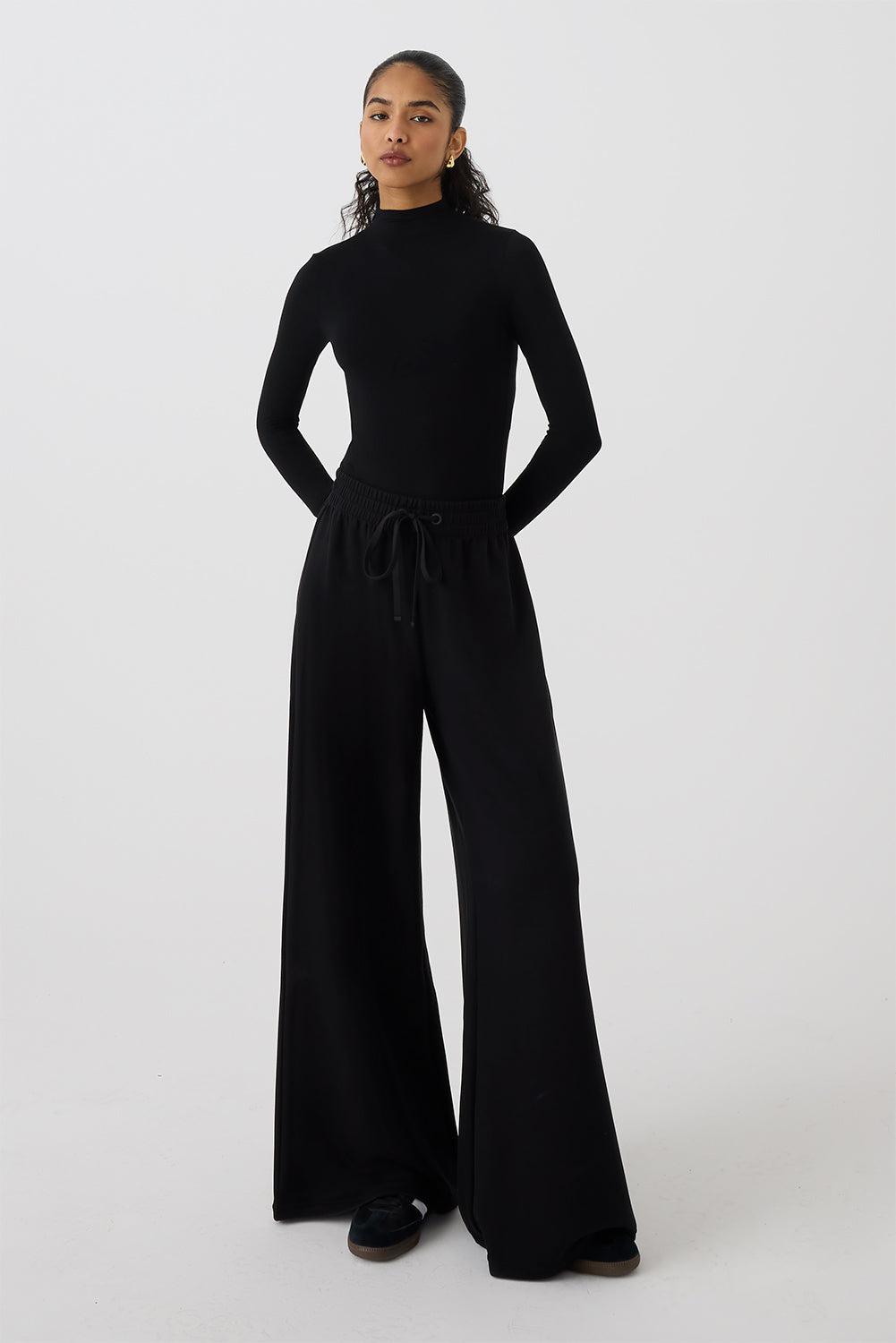 WIDE LEG TRACK BOTTOM | Premium Modest Activewear | LYRA Modest